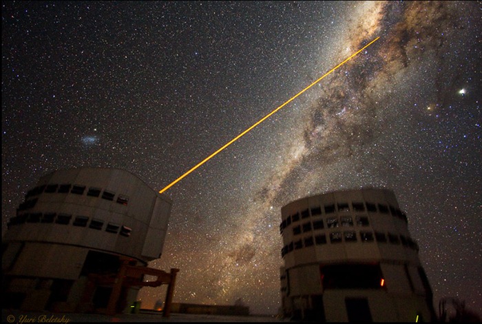 Spectacular Pictures of Laser Guide Star System | Amusing Planet